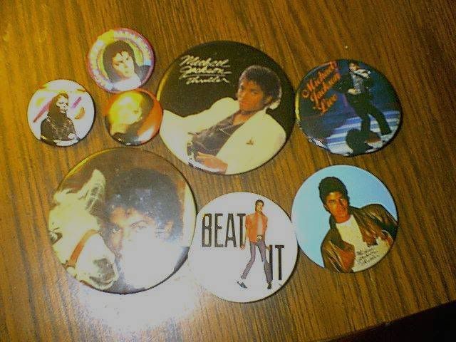 Personal MJ Collection and Official Memorabilia Discussion Personal MJ Collection and Official Memorabilia Discussion